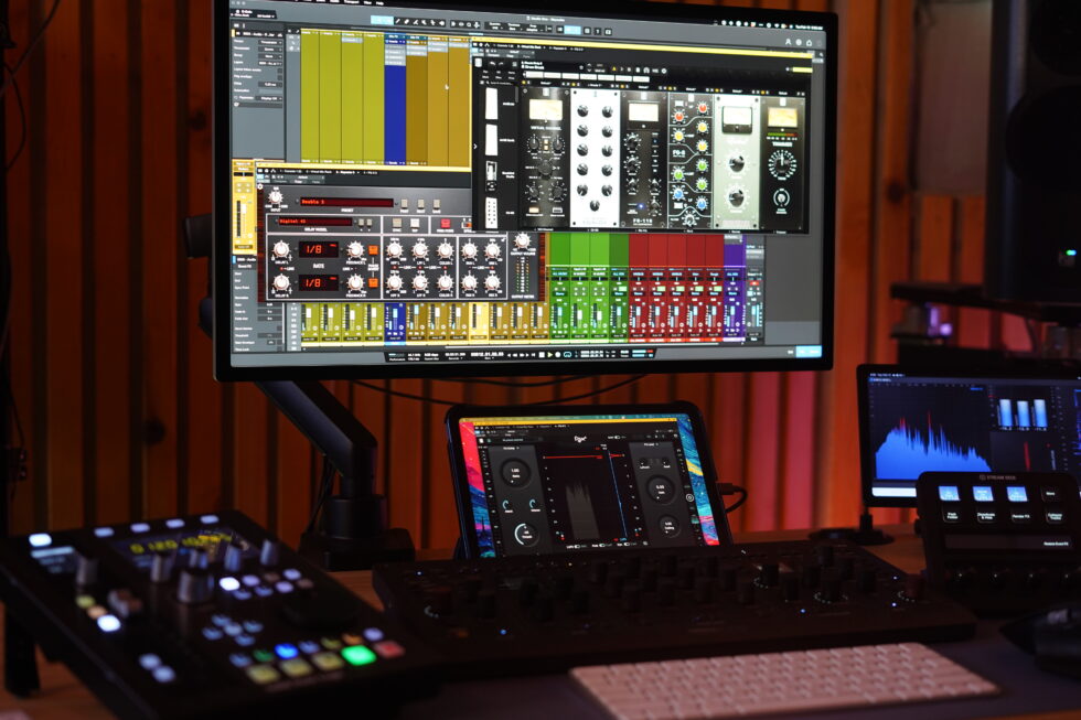 Ultimate Guide to Hiring a Mixing Engineer - Mix & Master My Song